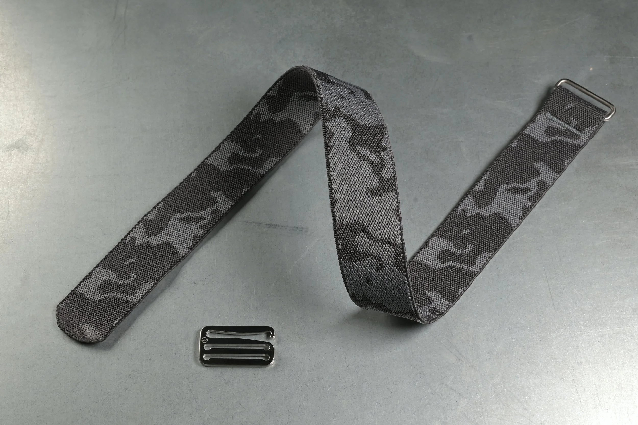 Chrono-Grip™ Hook Strap Kit - Covert Camo Pro – NMD Strap Labs